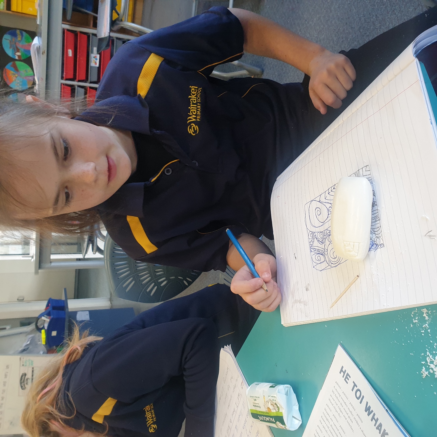 Carving up a good read » Wairakei Primary School